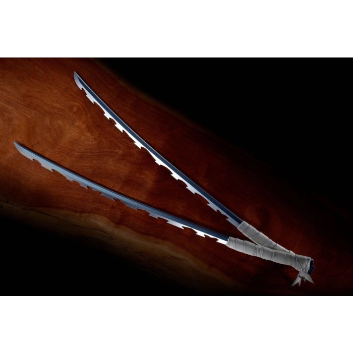 Demon Slayer - Inosuke's Swords Replica | NerdUP